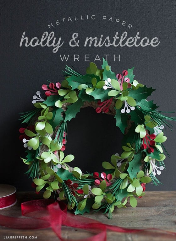 Christmas Paper Crafts ~ 18 DIY Inexpensive and Fun Project Ideas