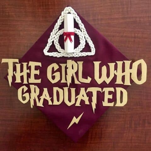 42 Funny Graduation Caps That'll be Turning Heads