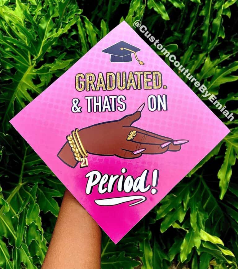 42 Funny Graduation Caps That'll be Turning Heads