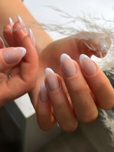 25 Classy Girl Short French Nails - Hairs Out of Place