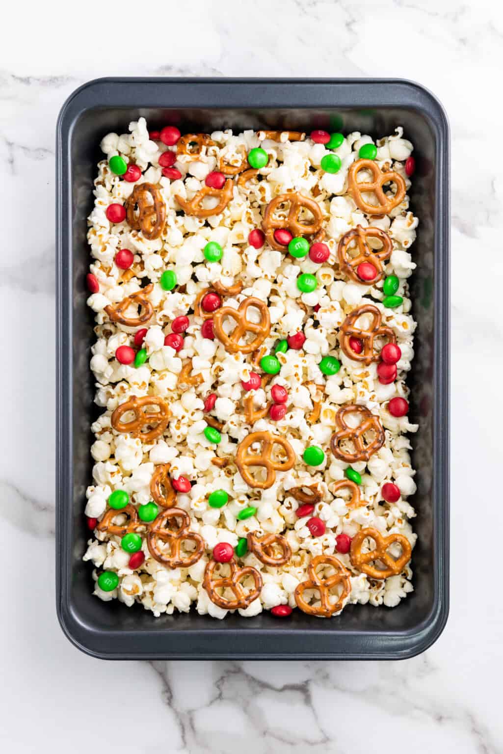 Christmas Popcorn (Festive, Sweet & Salty Holiday Snack Mix)