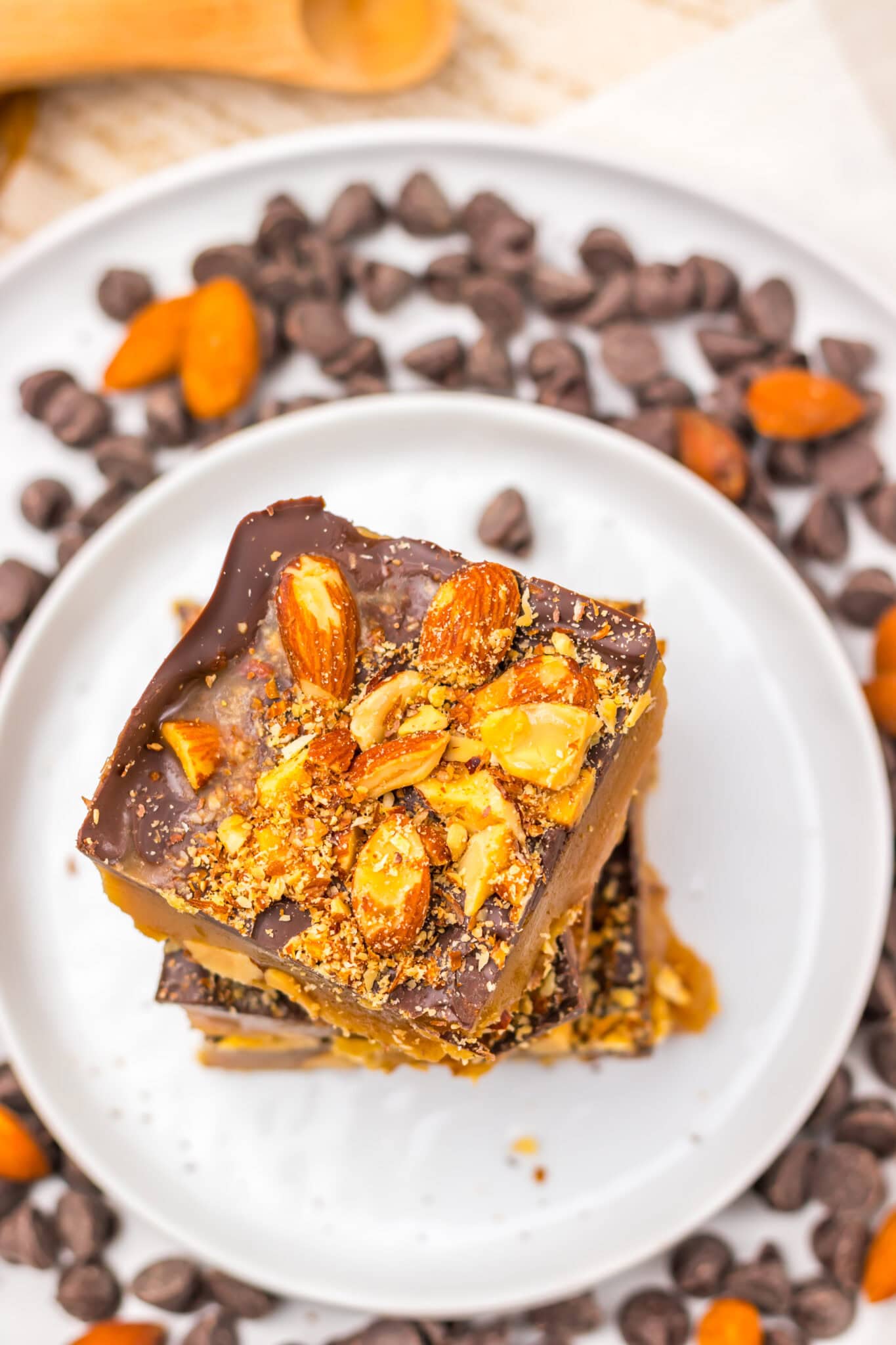 Homemade Almond Roca Recipe for a Quick Cozy Holiday Treat