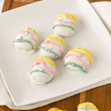 25 Easy Easter Treats (Recipes + No Bake Ideas)